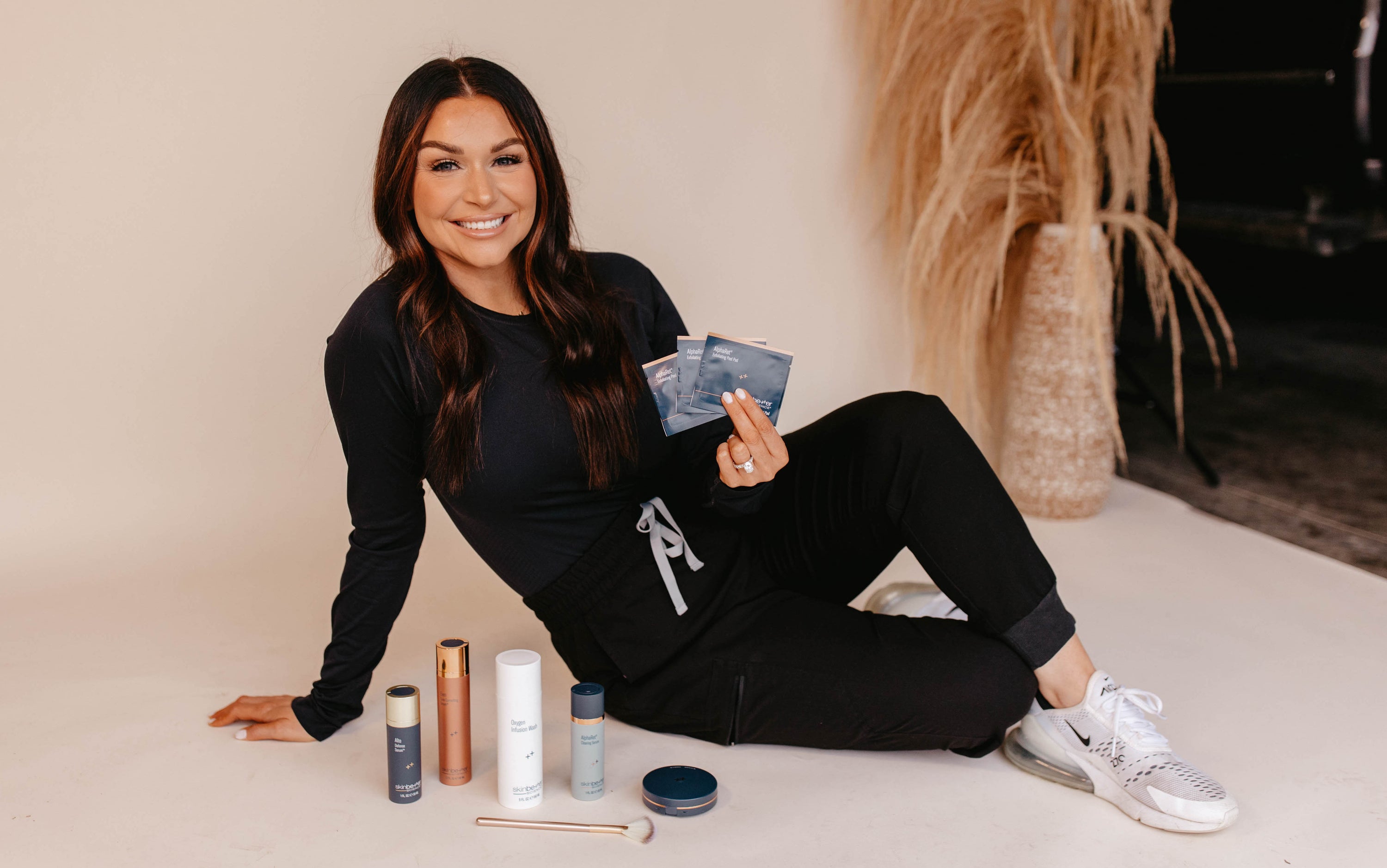 BEAUTY BAR